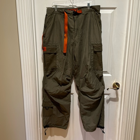 Abercrombie & Fitch | Pants | Abercrombie And Fitch Army Green Cargo ...